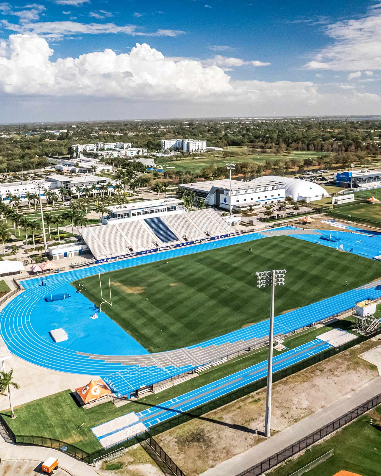 Football Camps - Football Training | IMG Academy